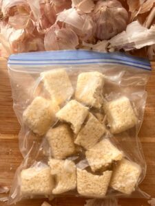 How to Freeze Garlic for Long Storage (Easy Preservation Guide)