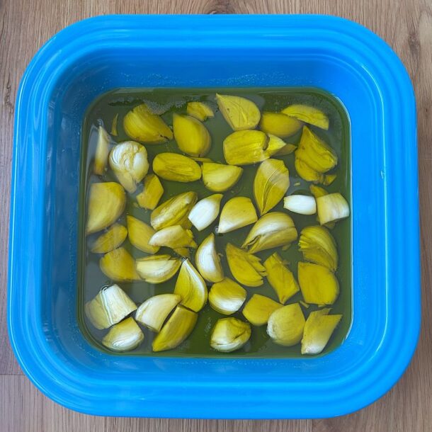 How to Freeze Garlic for Long Storage (Easy Preservation Guide)
